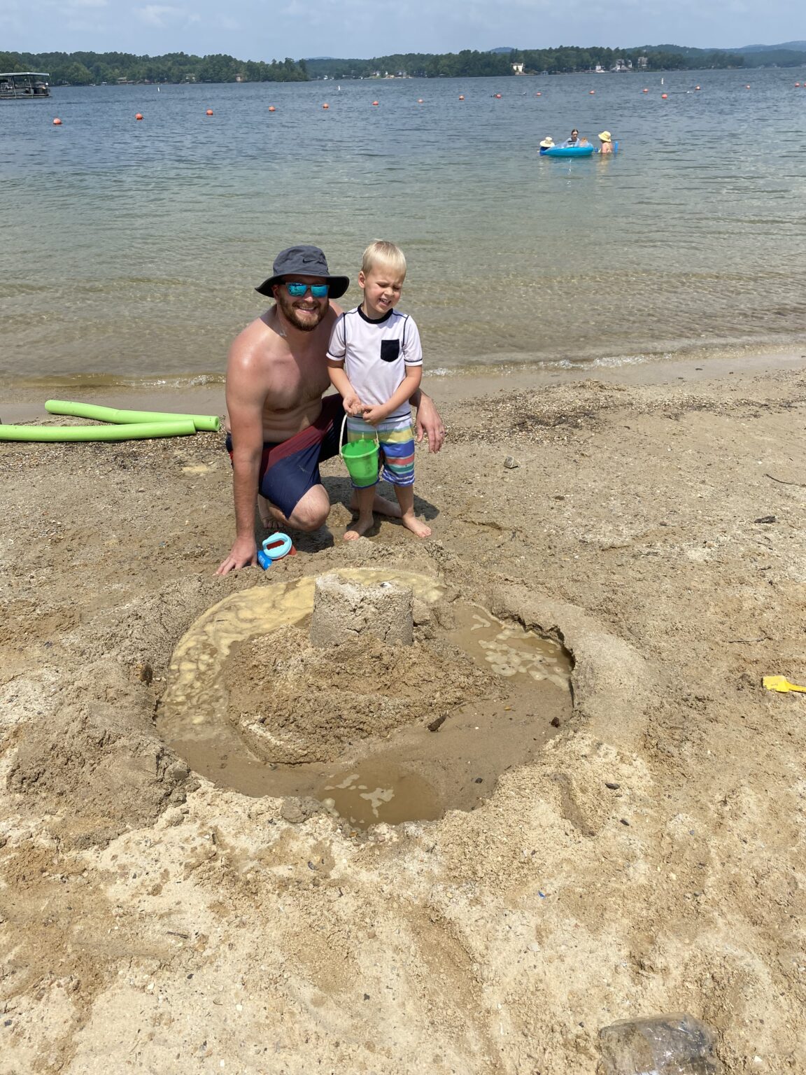 How to Plan a Multi-Gen Lake Trip Without Losing Your Mind
